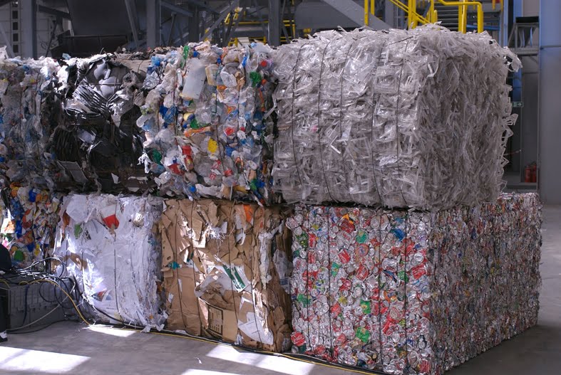 Dry Mixed Recycling Services | Bywaters