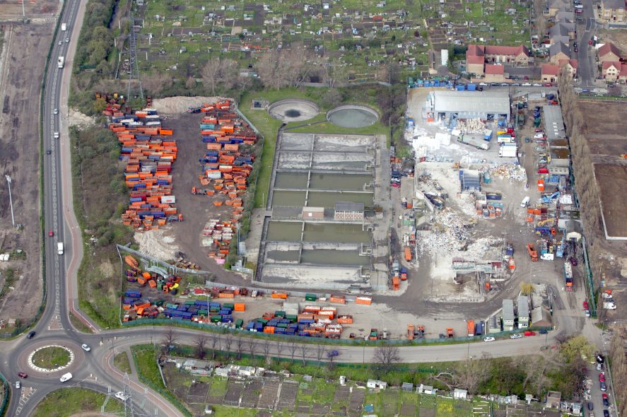 Gateway Road | Home of Our Construction Waste Services | Bywaters