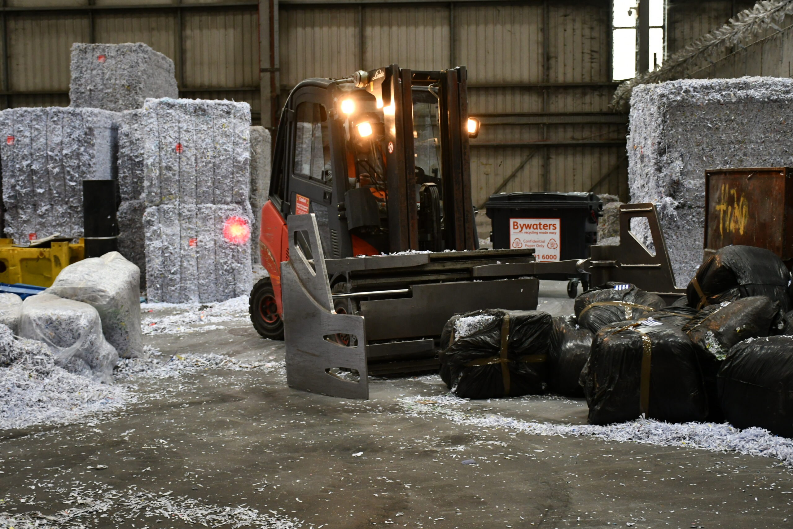 Waste Management Technology To Benefit Businesses | Bywaters